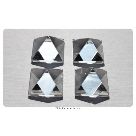 4 Maha Cohan Pyramiden Vogel Cut